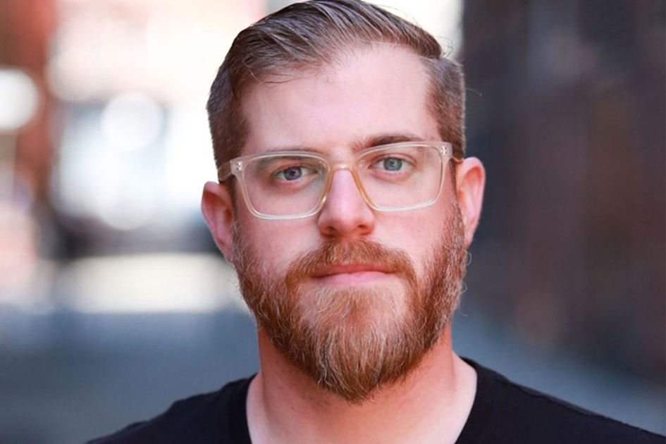 The Warehouse, un romanzo contro il capitalismo delle multinazionali ...