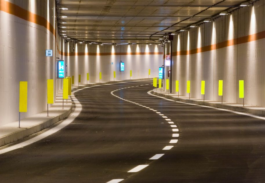 On the road sulla via Emilia - Style