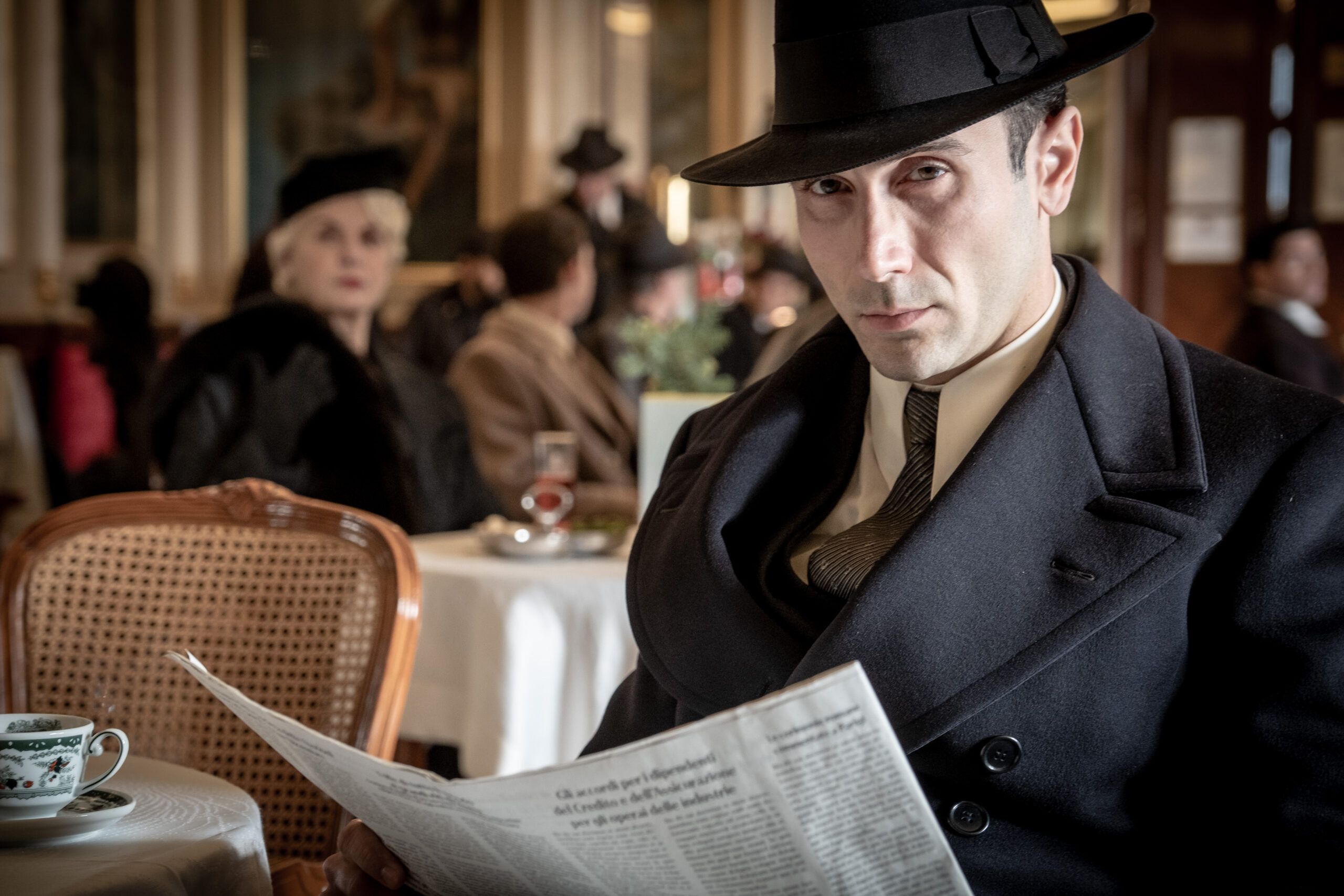 Il commissario Ricciardi 3, su Rai 1: trama, cast prima puntata | Style