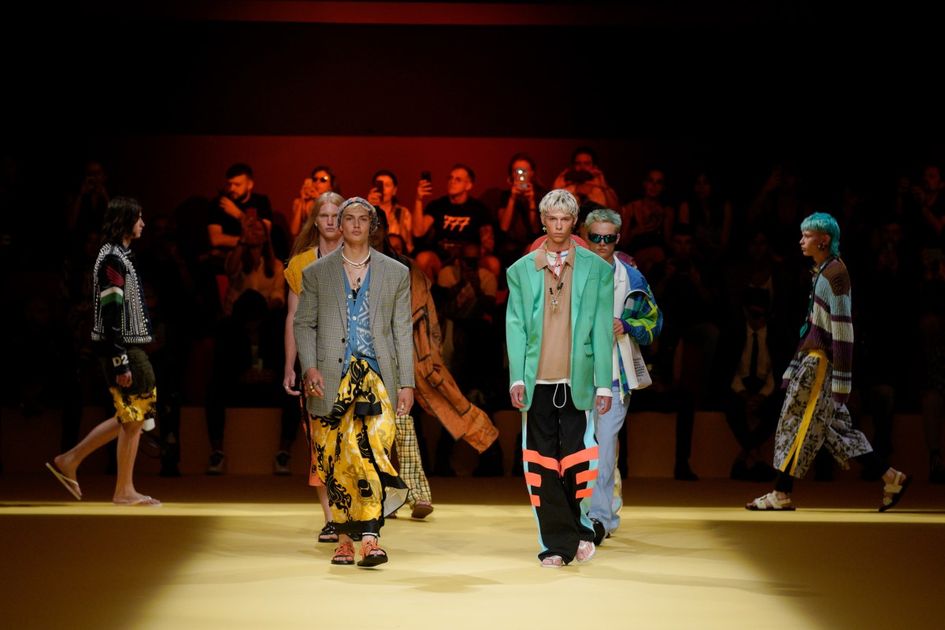 DSquared2: reggae, parei e leggerezza per la ss23 | Style