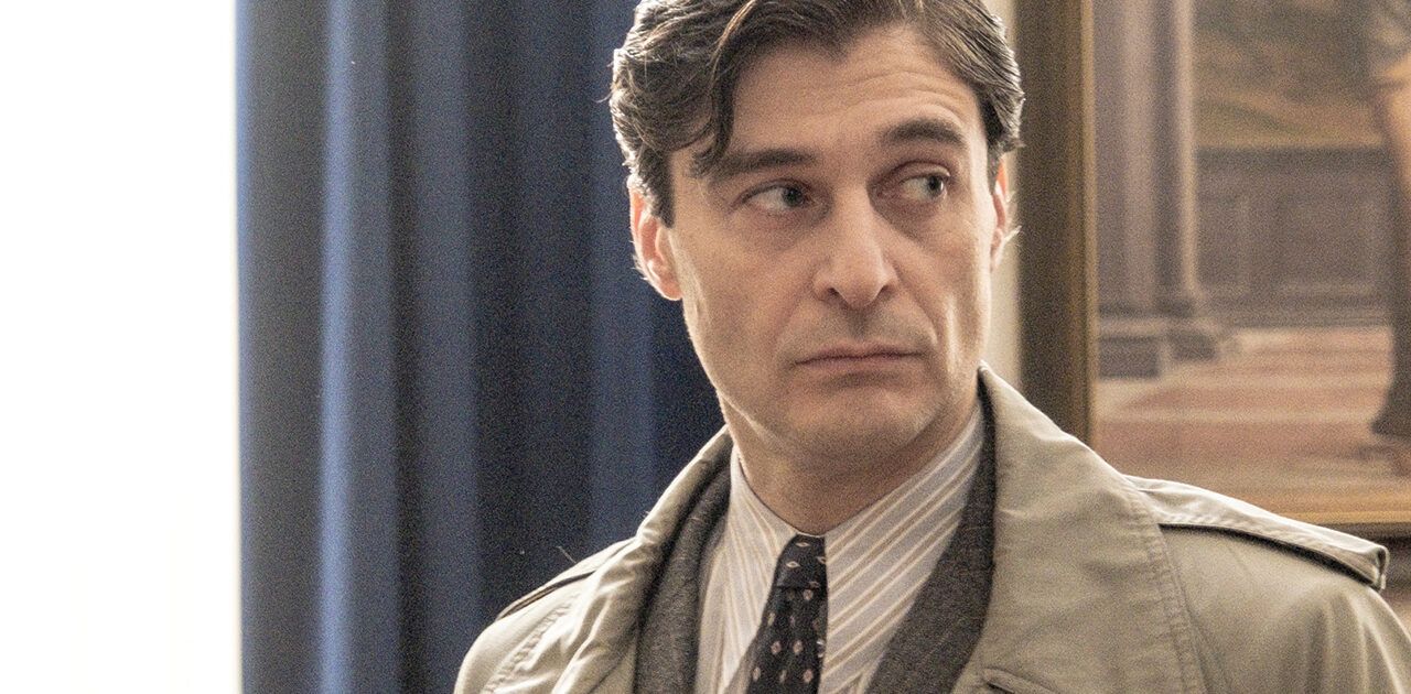 Lino Guanciale in Il commissario Ricciardi, terza puntata | Video Style