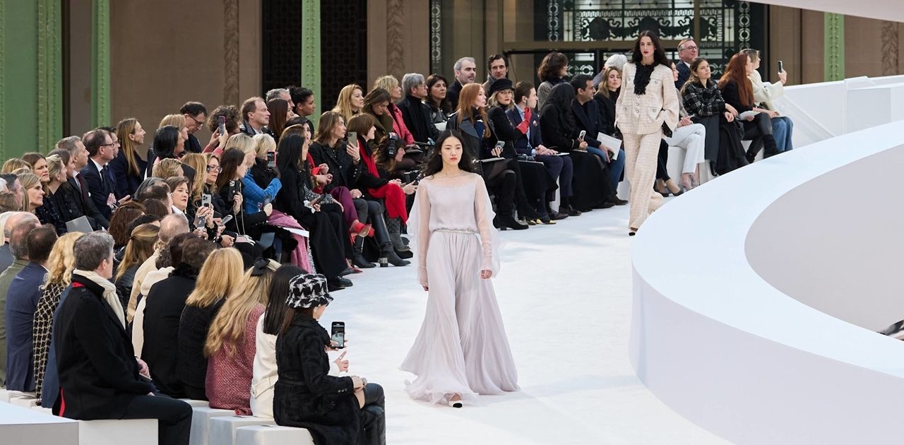 La sfilata Chanel Haute Couture ss25, ésprit eternel | Style