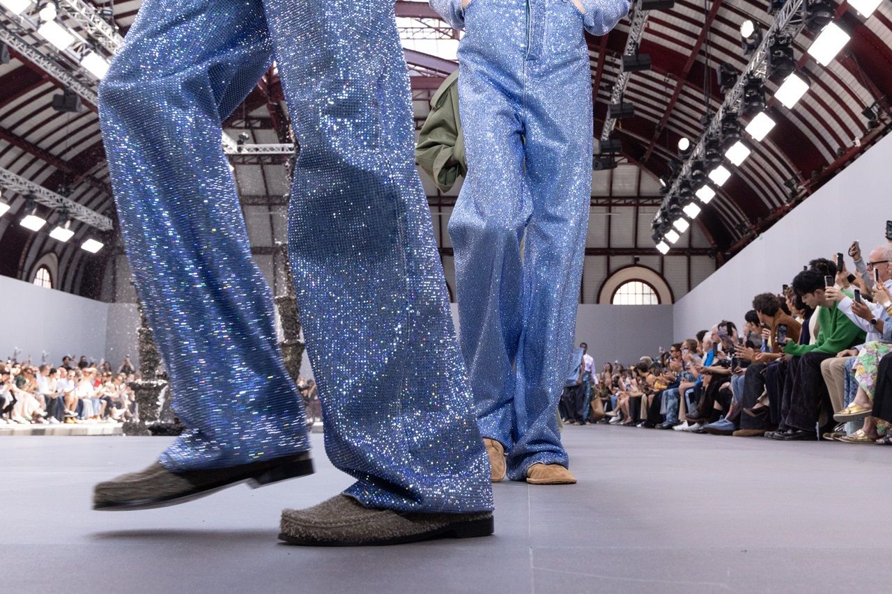 Jeans brillantini uomo neri o bianchi: abbinamenti, outfit | Style