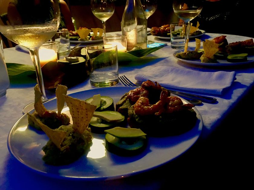 Social dinner, il nuovo trend di mangiare con sconosciuti | Style