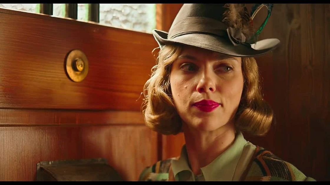 Scarlett Johansson in Jojo Rabbit: "Un grande film che fa sorridere e ...