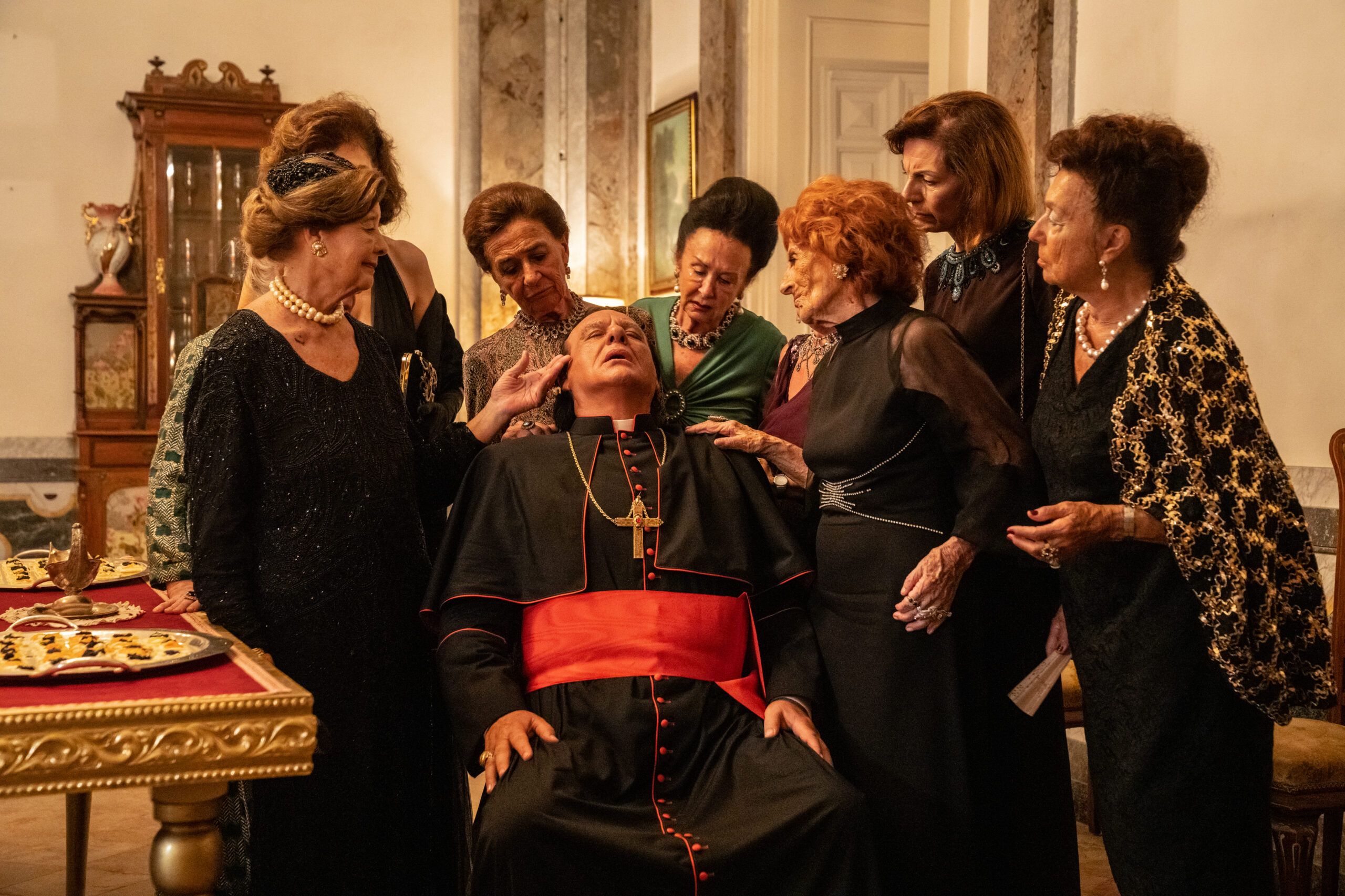 Parthenope: trama, cast, recensione film Sorrentino | Style