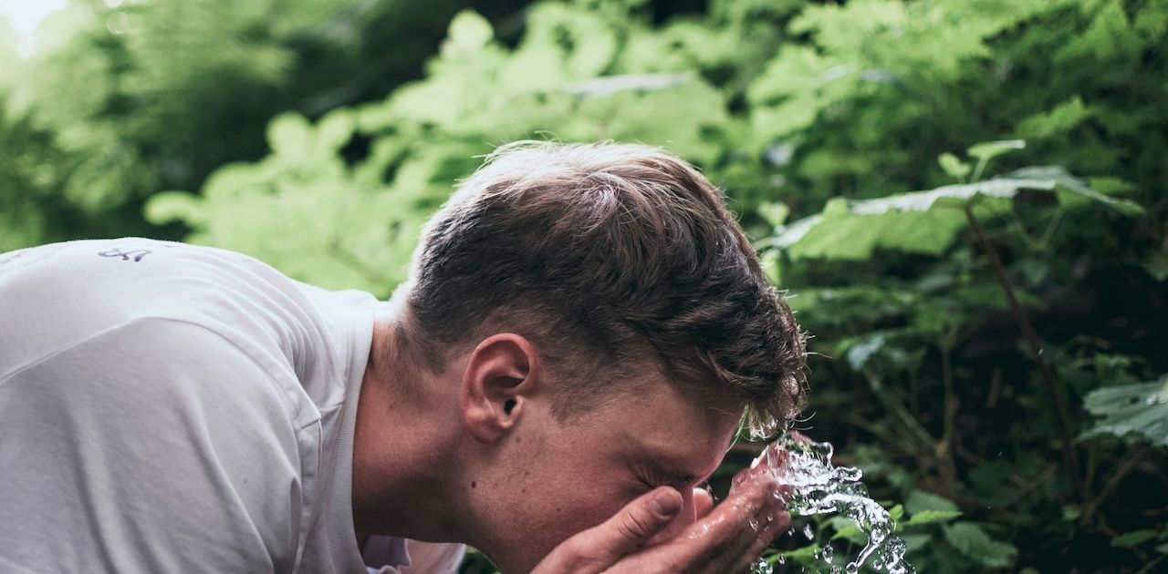 Face mist per la beauty routine viso: cos'è, i prodotti | Style