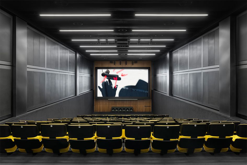 Il cinema della Fondazione Prada Milano diventa Cinema Godard | Style